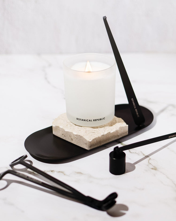 COMFORT AROMATIC CANDLE by Botanical Republic | Brookstone