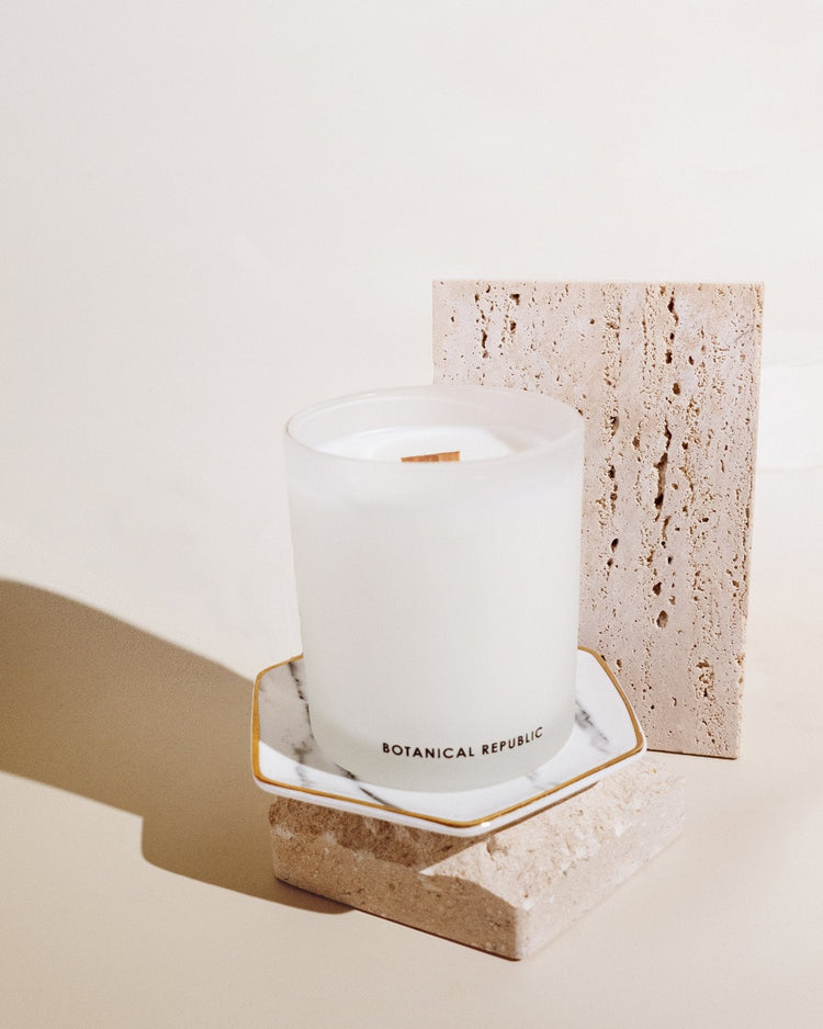 COMFORT AROMATIC CANDLE by Botanical Republic | Brookstone