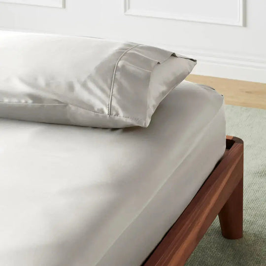 Bedroom: Beddings, Covers & Blankets | Brookstone